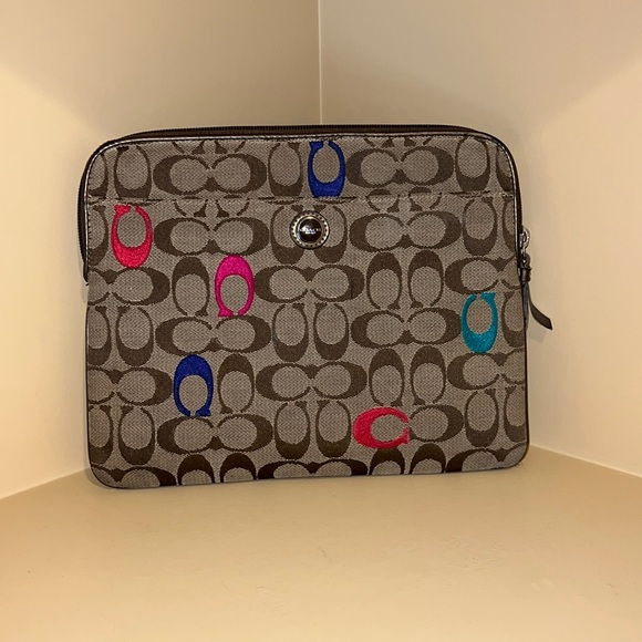 Coach | Accessories | Coach Tablet Casezipper Pouch 8x1 | Poshmark